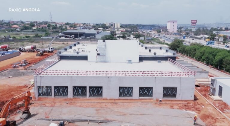 Angola recebe data center neutro de 30 milhões USD em Cacuaco - Diário ...